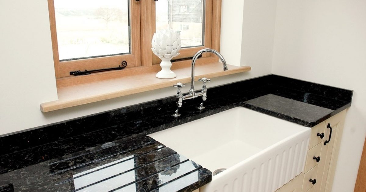 Why Add Drainage Grooves To Your Worktop - Marble 2 Marvel